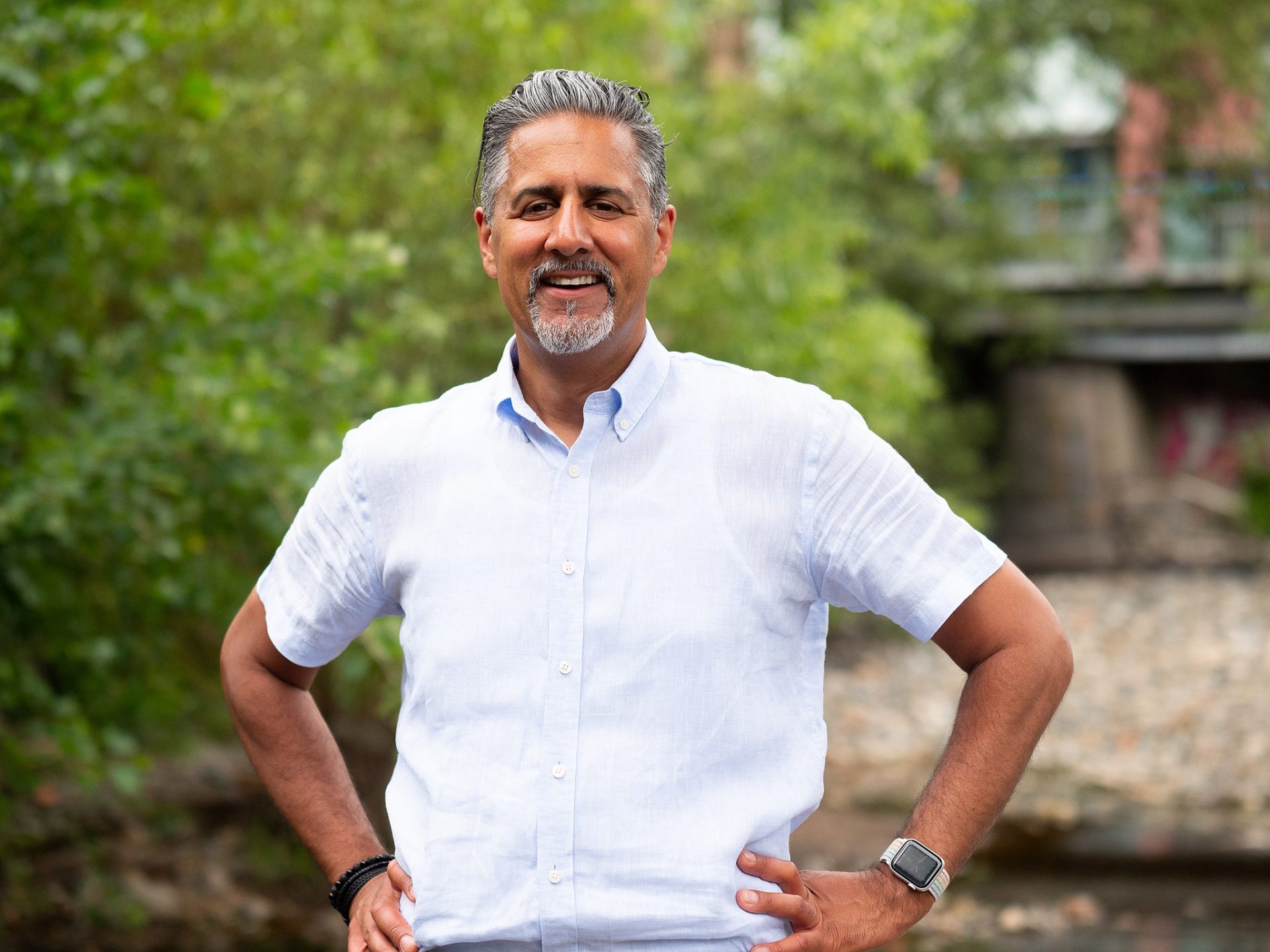 Abid Rajas søster gir ut bok om sitt tvangsekteskap – risikerer å bli ...