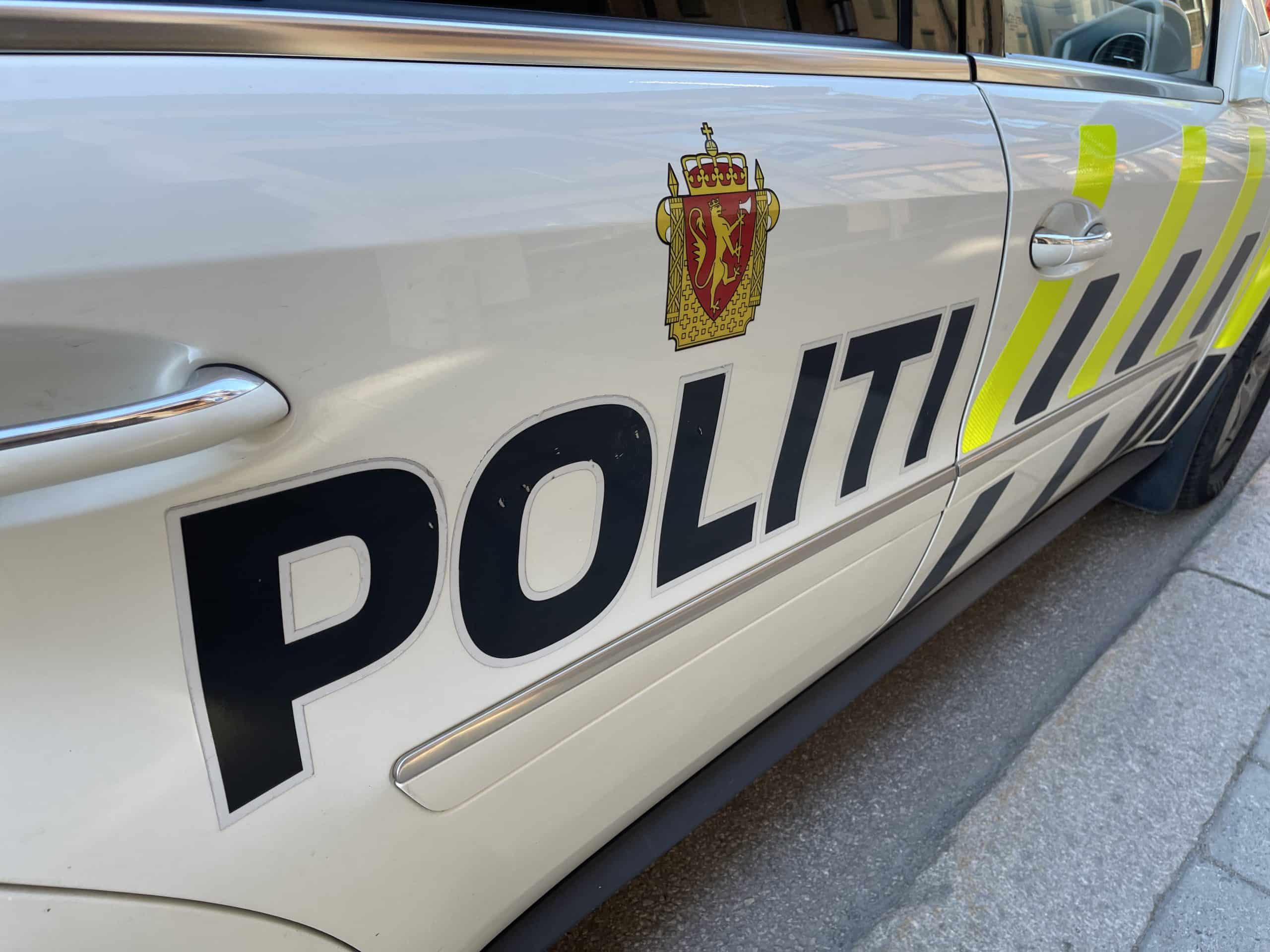 Mann med øks tok seg inn i barnehage: Politiet avfyrte varselskudd
