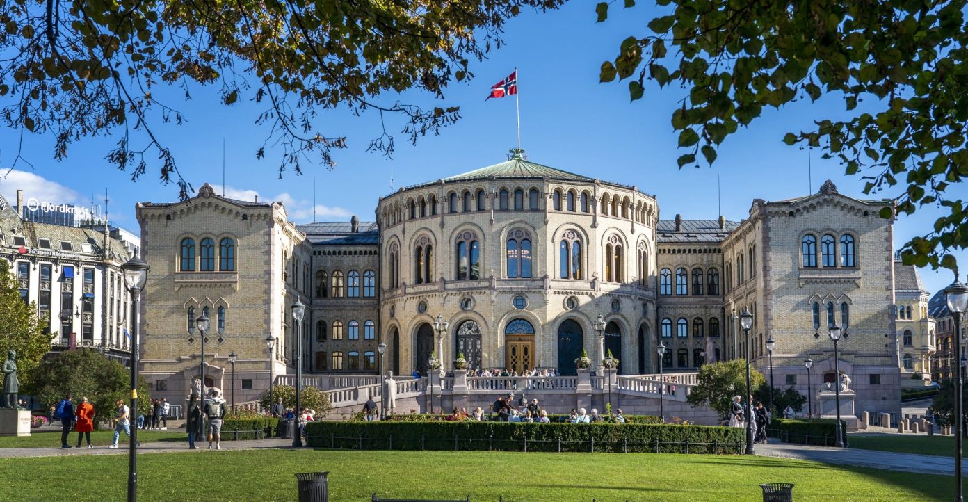 Stortinget sier ja til tre nye EU-direktiver om energi og miljø