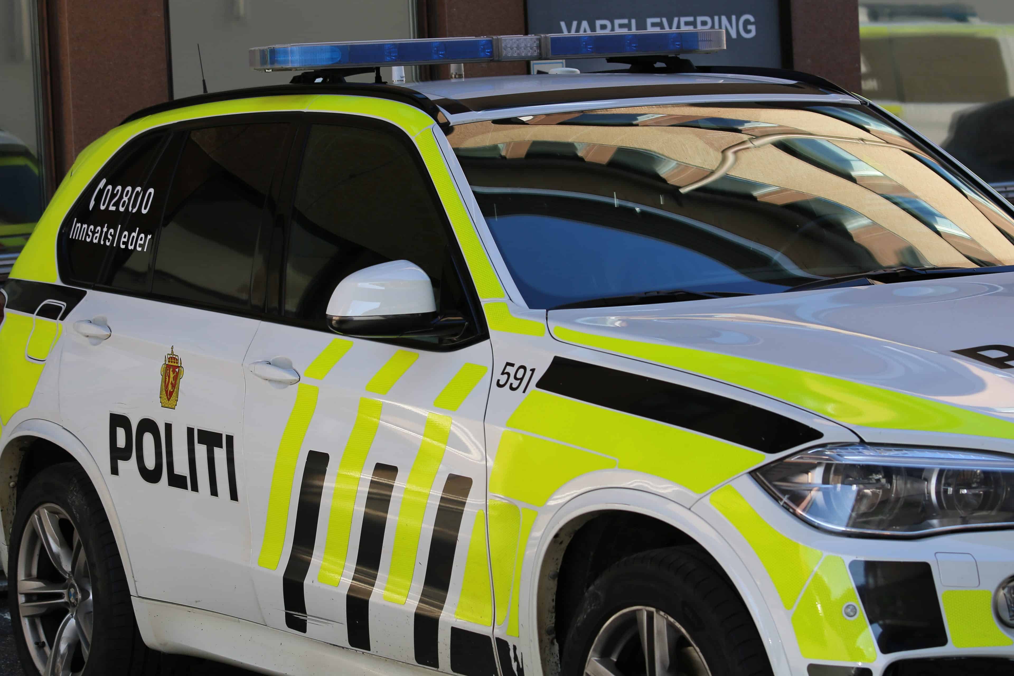 Politibetjent skadet ved synagogen i Oslo