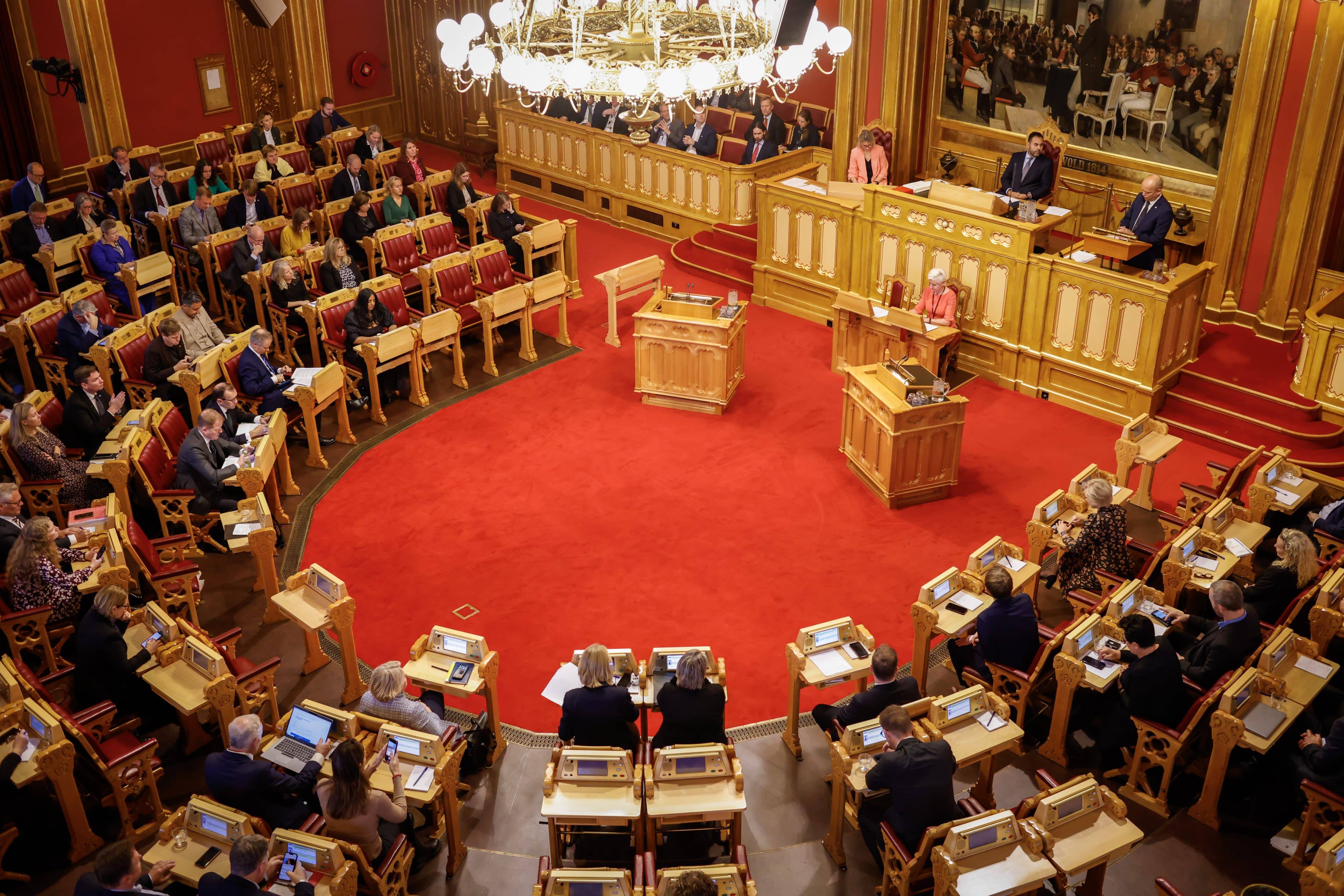 Stortinget med dyp beklagelse
