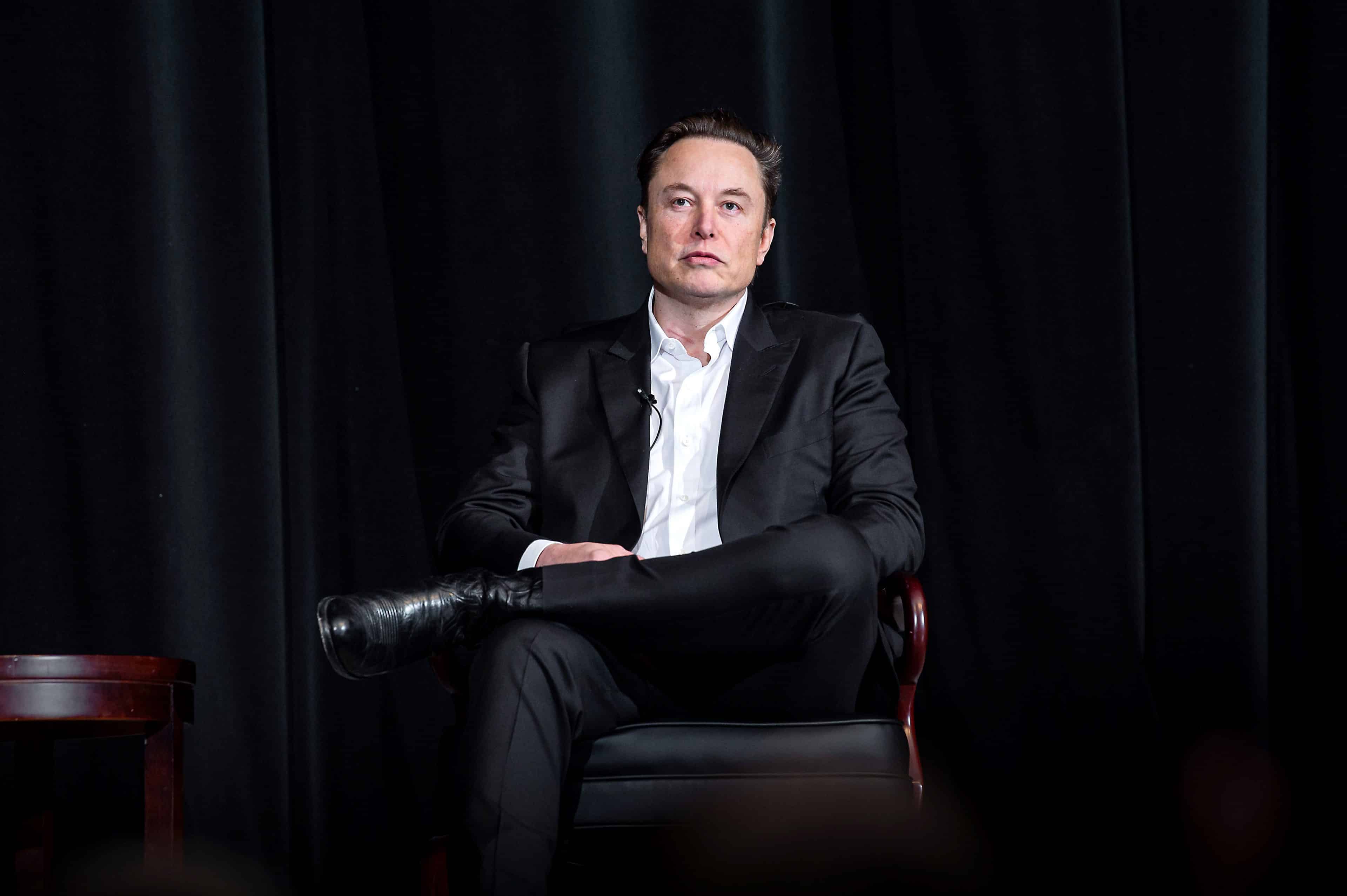 Elon Musks X gjør comeback: Verdsatt til 44 milliarder dollar