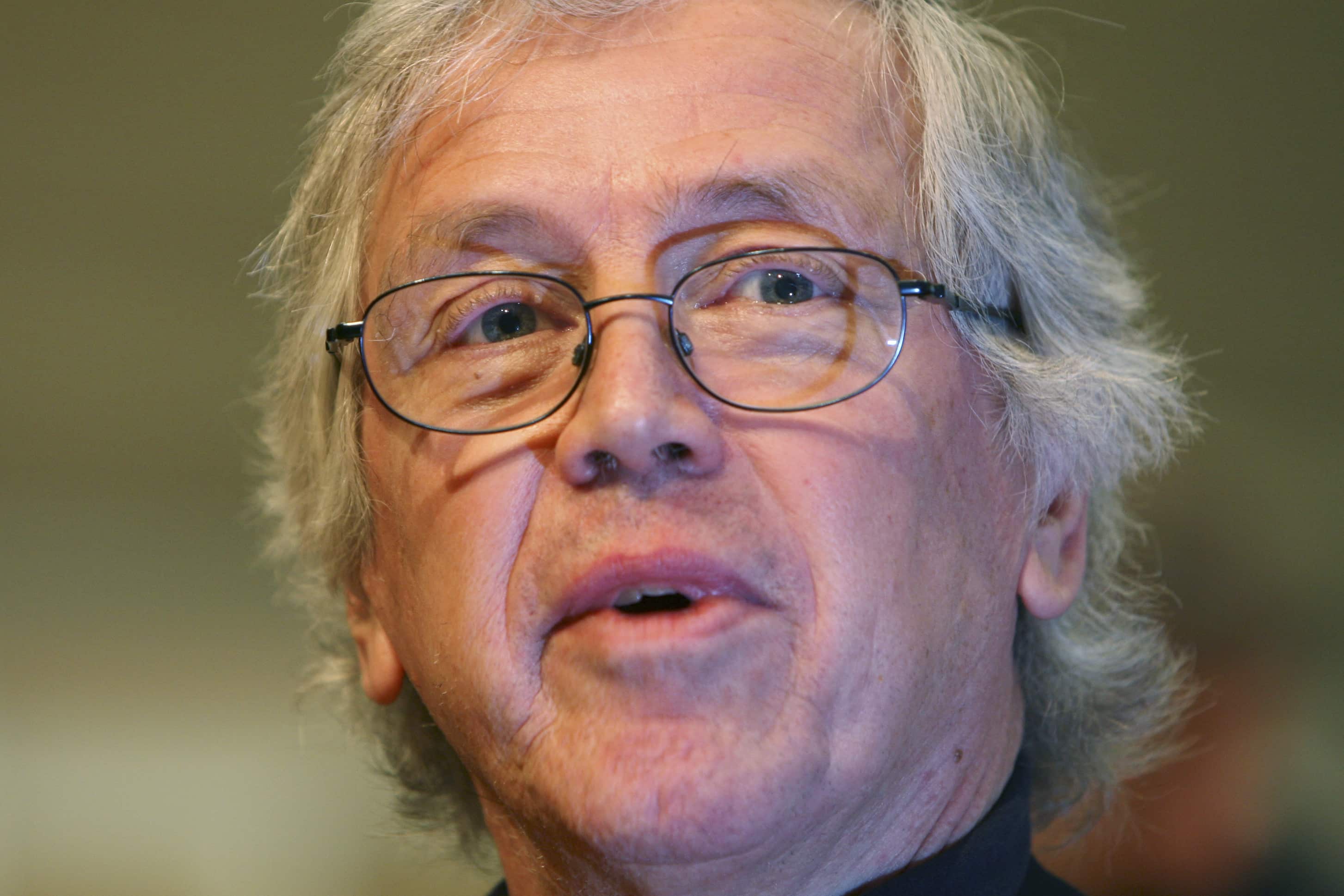 Hallvard Bakke er død