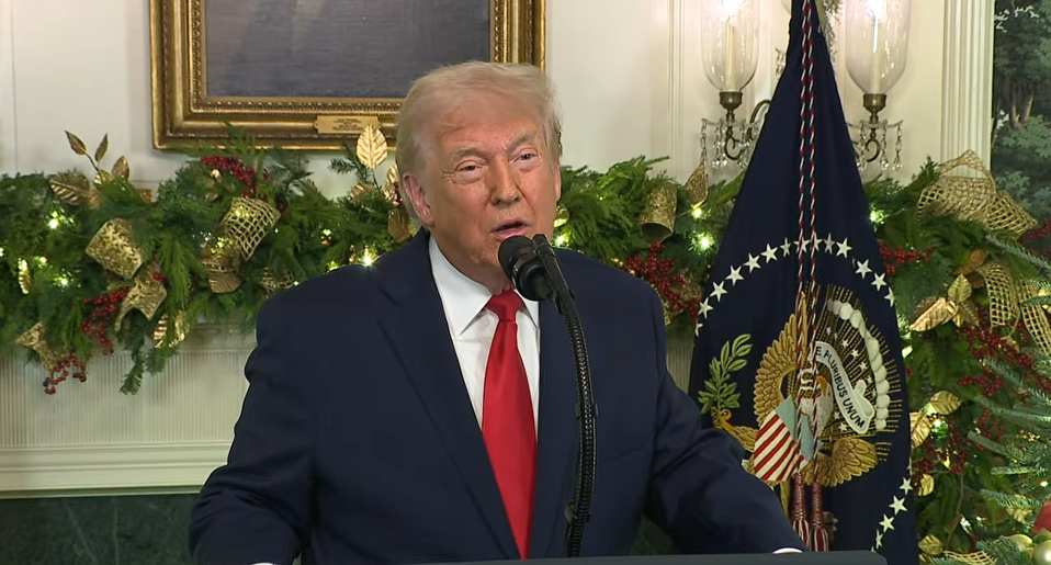 Trumps tale til nasjonen: – Landet vårt ble invadert av en hær på 25 ...